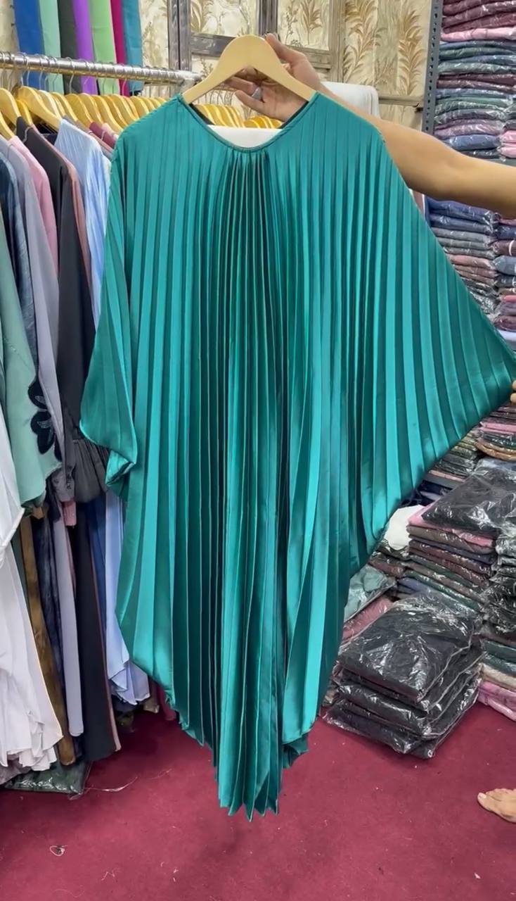 Huda Pleated Kaftan Abaya ( GREEN )